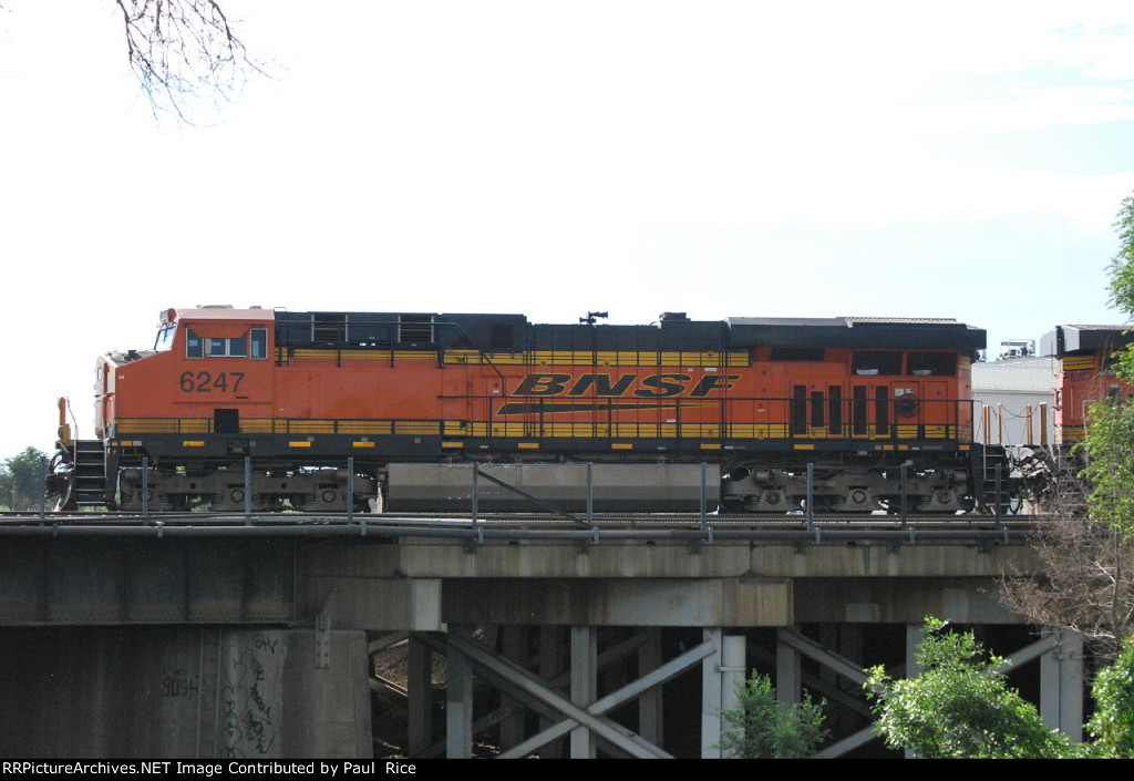 BNSF 6247